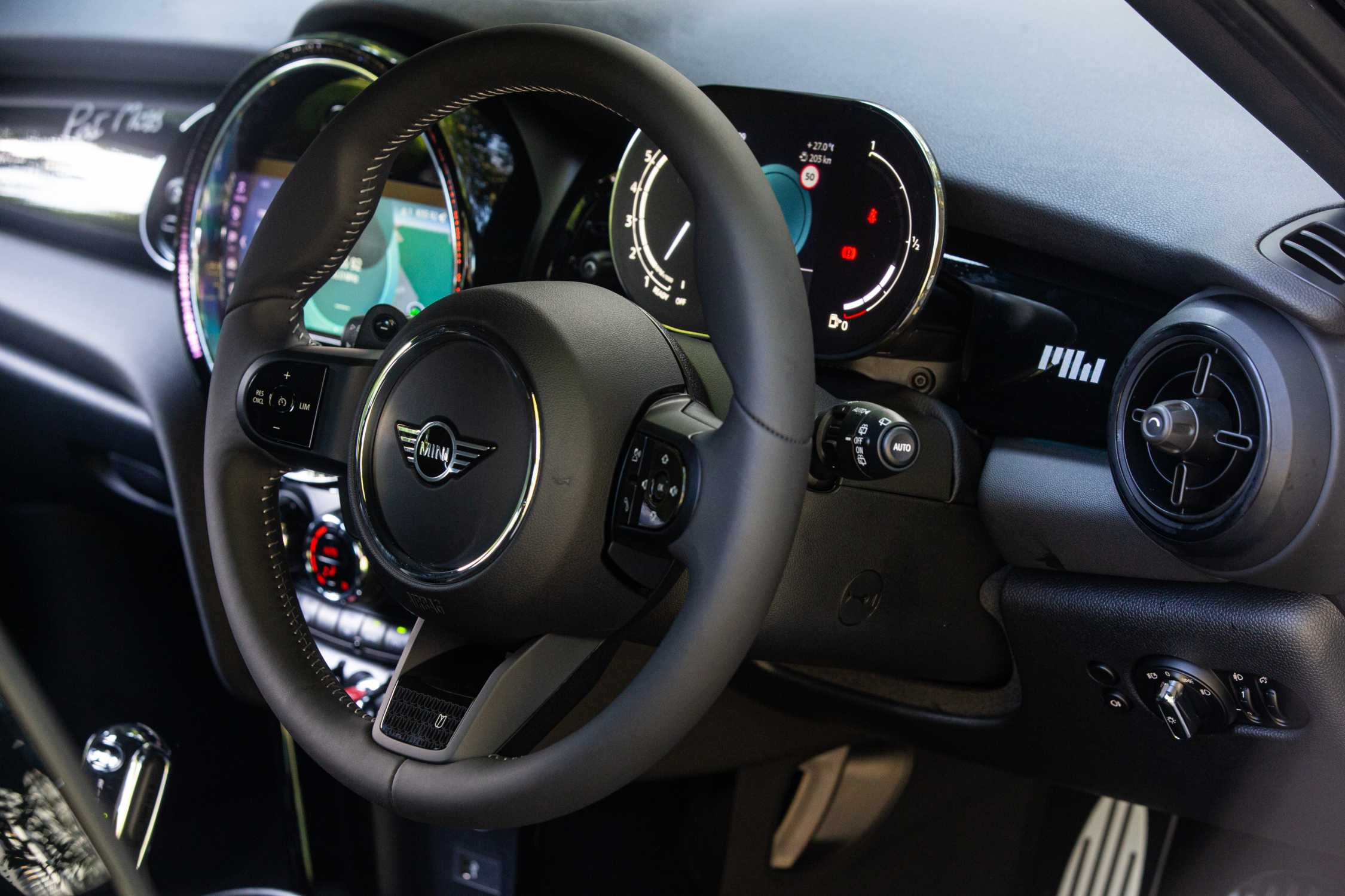 MINI Pat Moss Edition in Singapore. (07/2022)