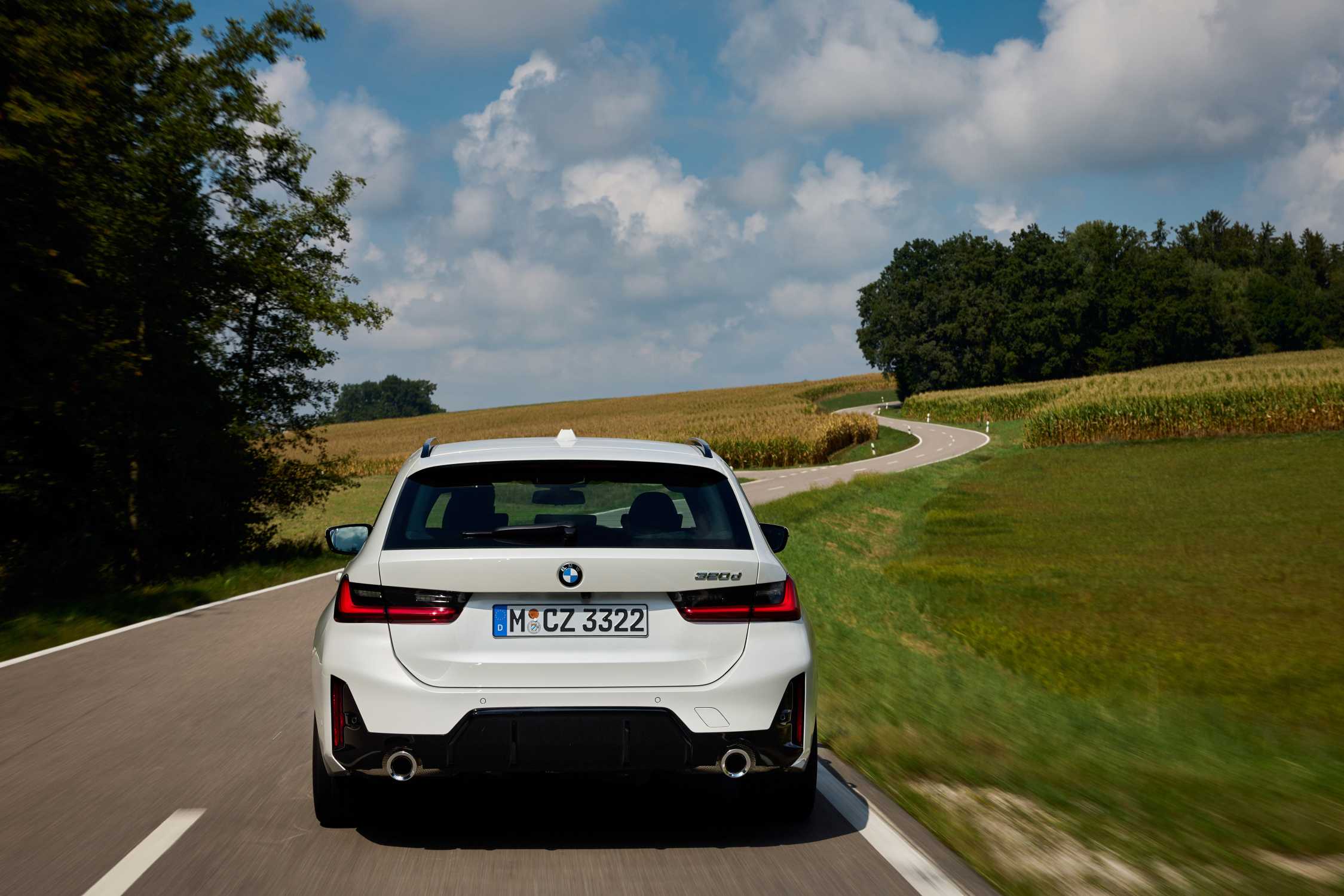 The new BMW 3 Series Sedan and the new BMW 3 Series Touring (09/2022). BMW M340i xDrive, BMW ...