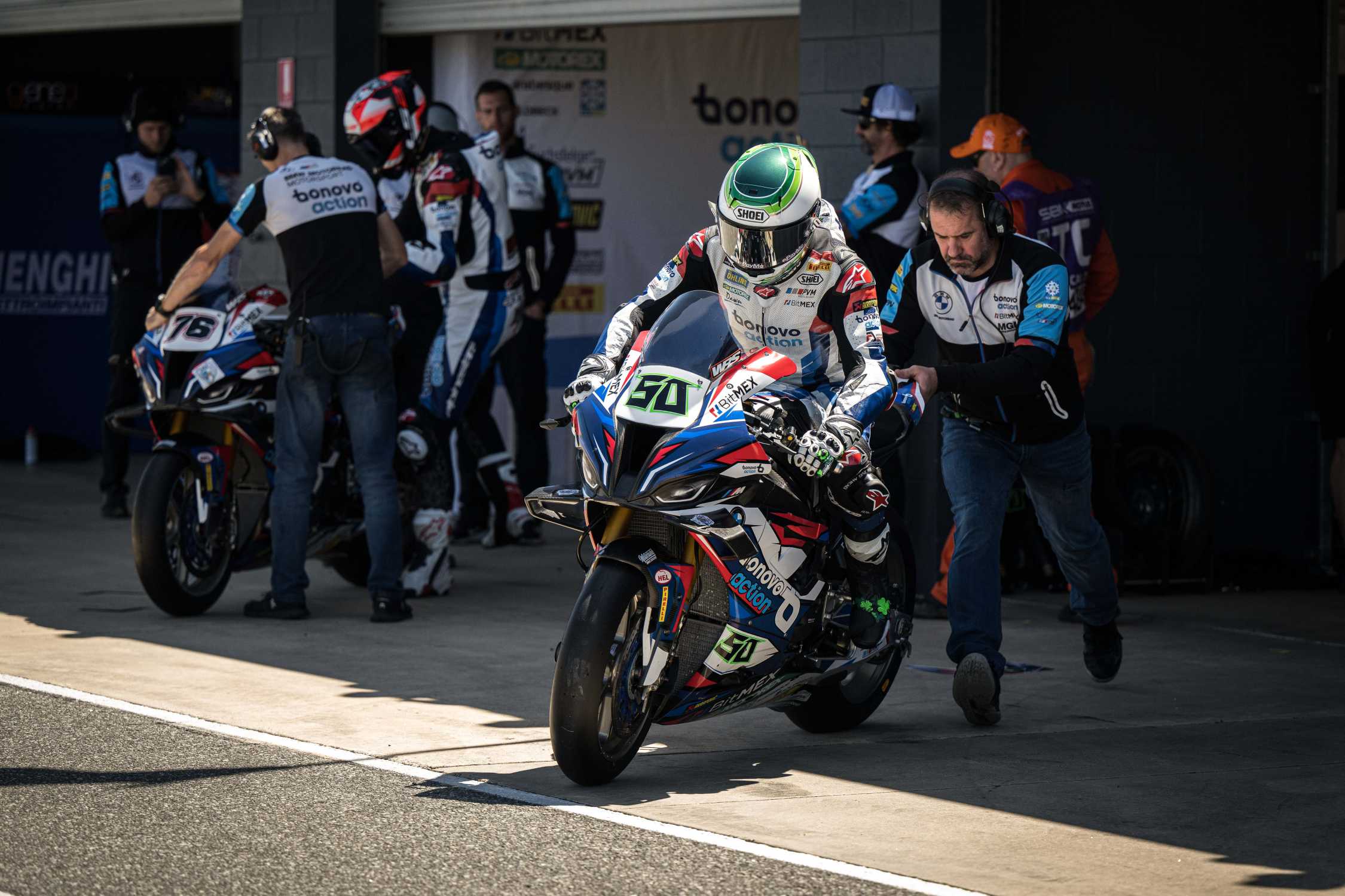 Phillip Island (AUS), 18th November 2022. FIM Superbike World ...