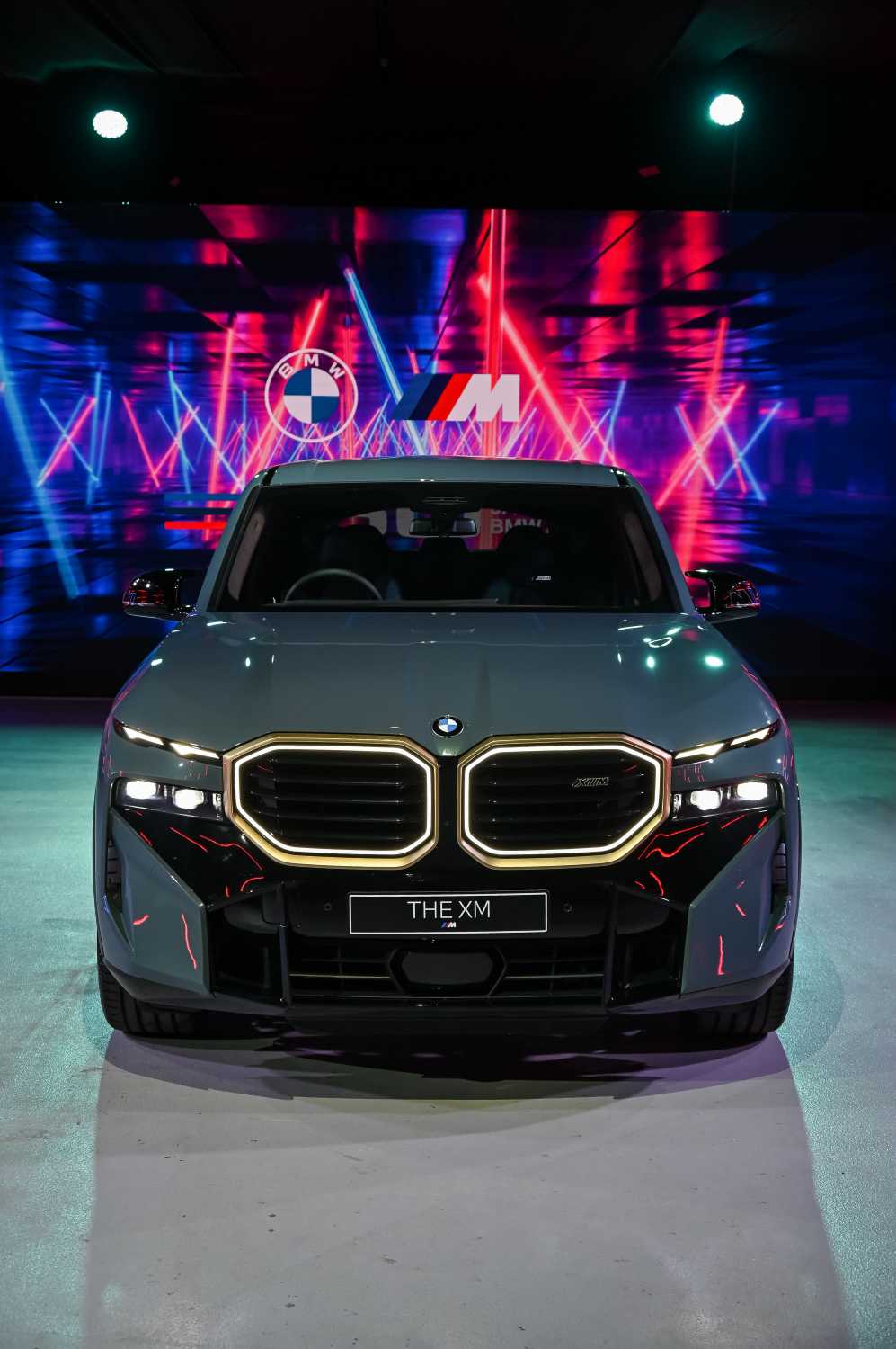 The BMW XM and the BMW M2 at the 2022 BMW M Fest, South Africa. (12/2022)