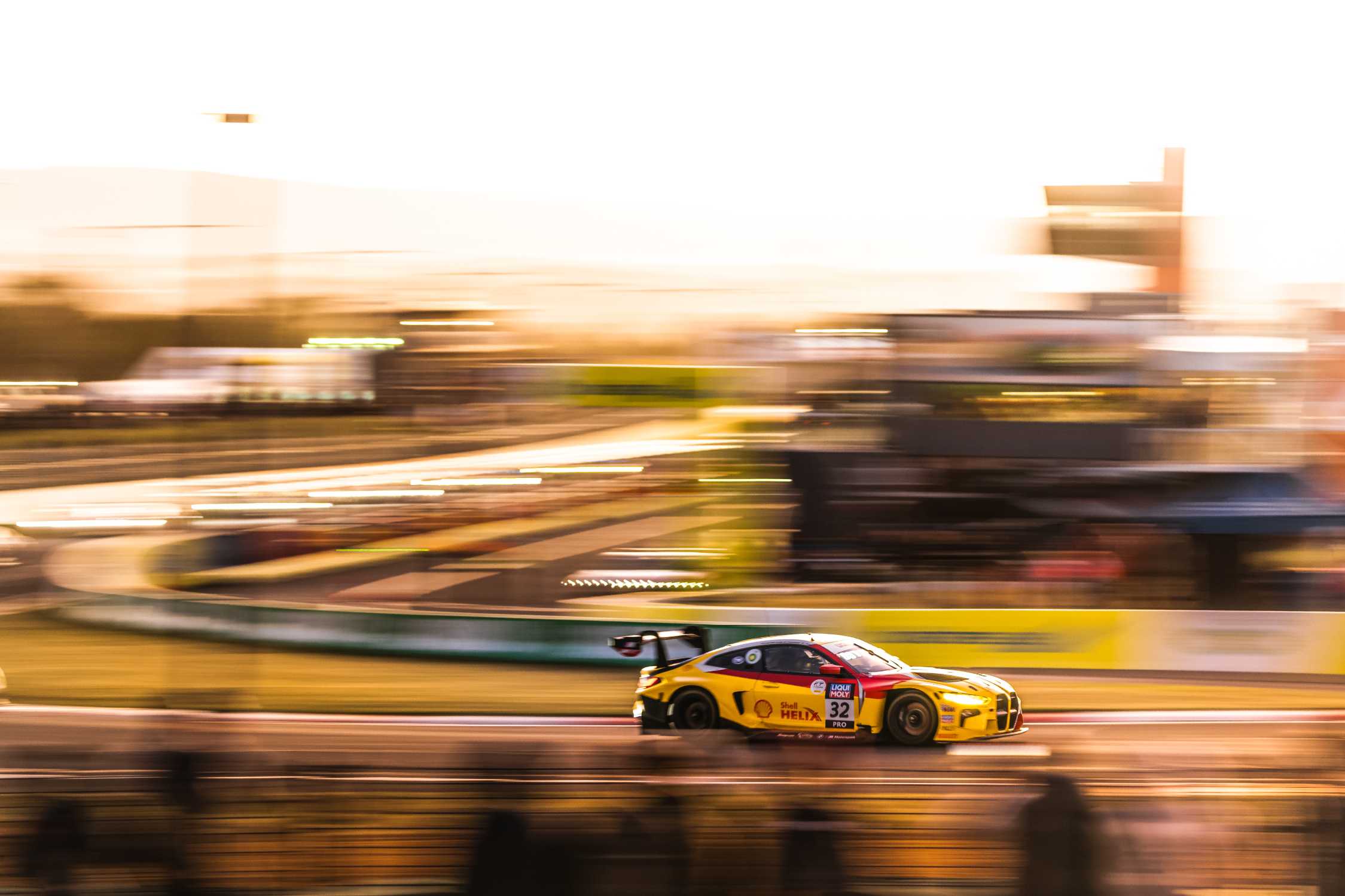 Bathurst (AUS), 2nd to 5th February 2023. BMW M Motorsport, Bathurst 12 ...