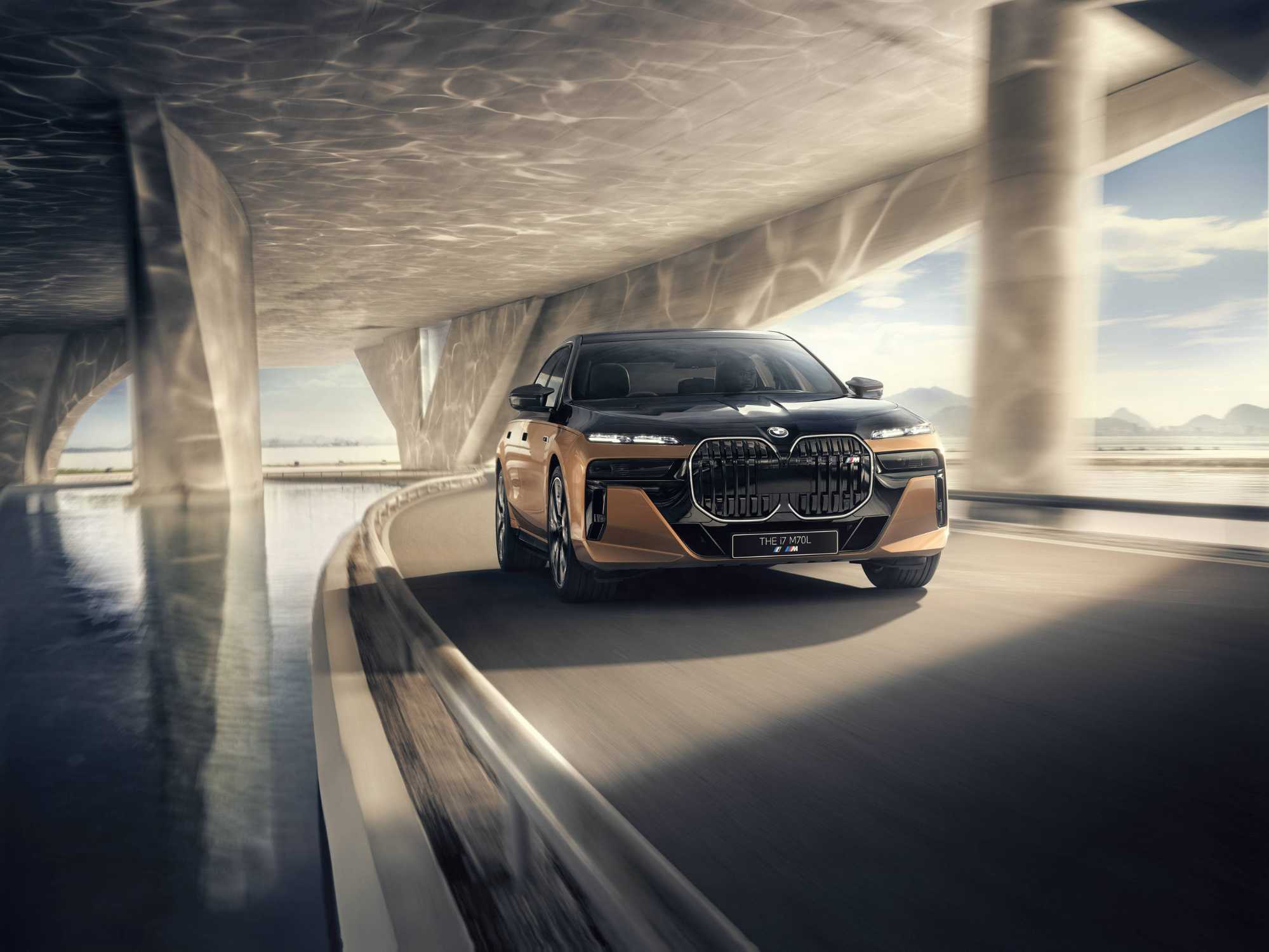 The all-new BMW i7 M70L (04/2023)