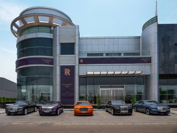 Rolls Royce Headquarters Usa Rolls Royce Motor Cars Limited U.K.