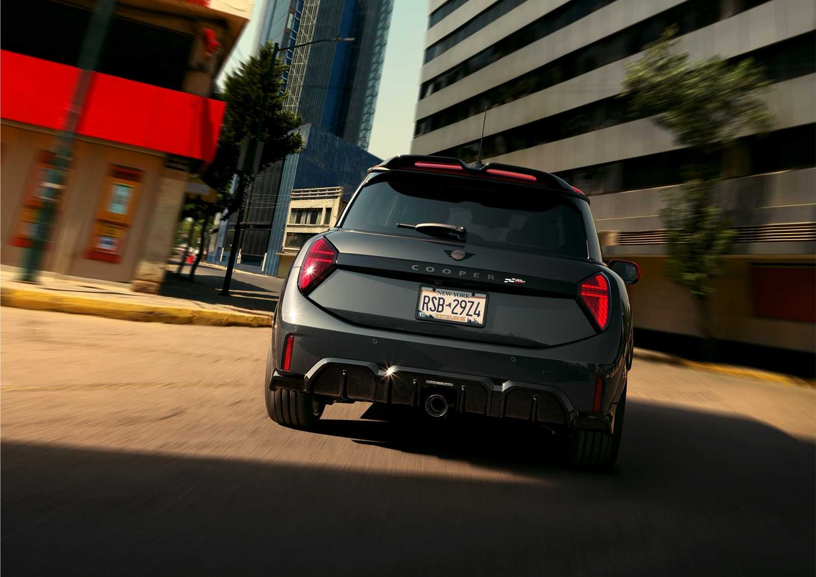 MINI Korea, Pre-orders for the New All-Electric MINI JCW 2 Types (03/2025)