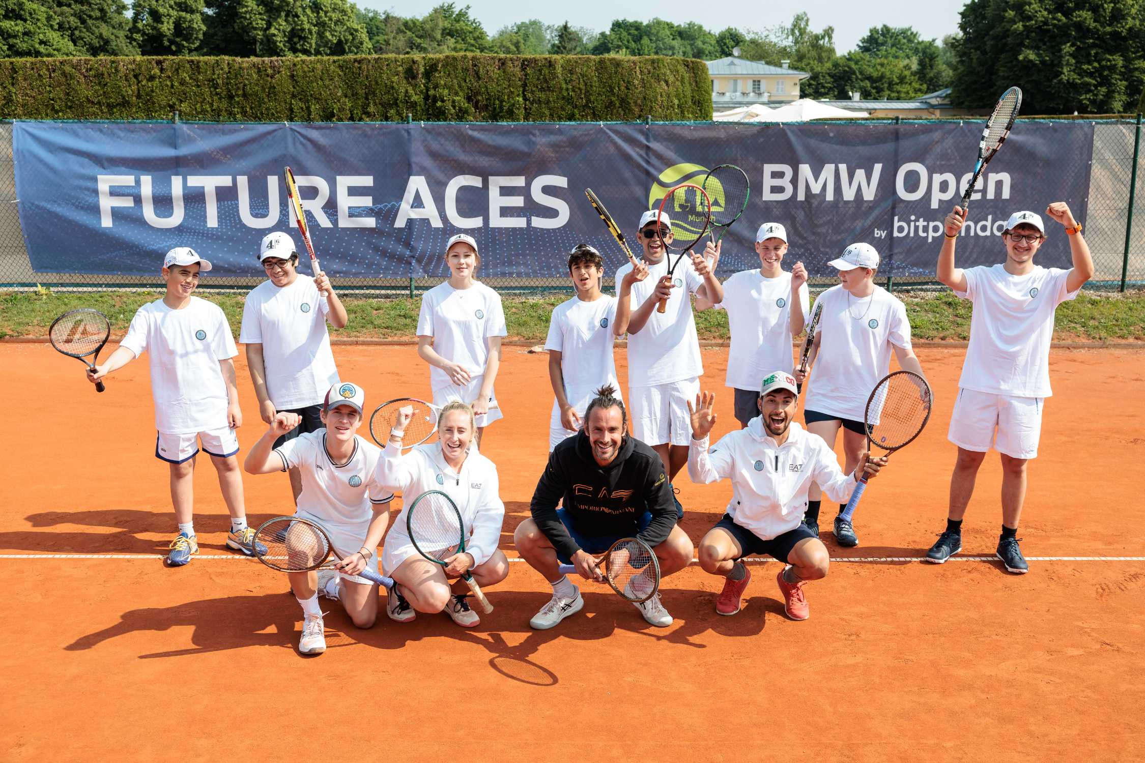 Aufschlag zu FUTURE ACES - Tenniscamp im MTTC Iphitos