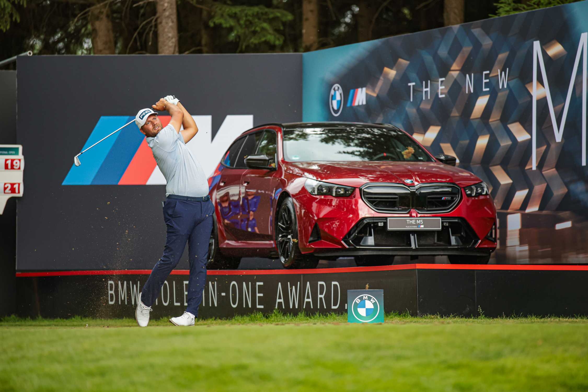 06. Juli 2025, BMW International Open, Runde 04, Daniel Brown, winner of the 36rd BMW ...