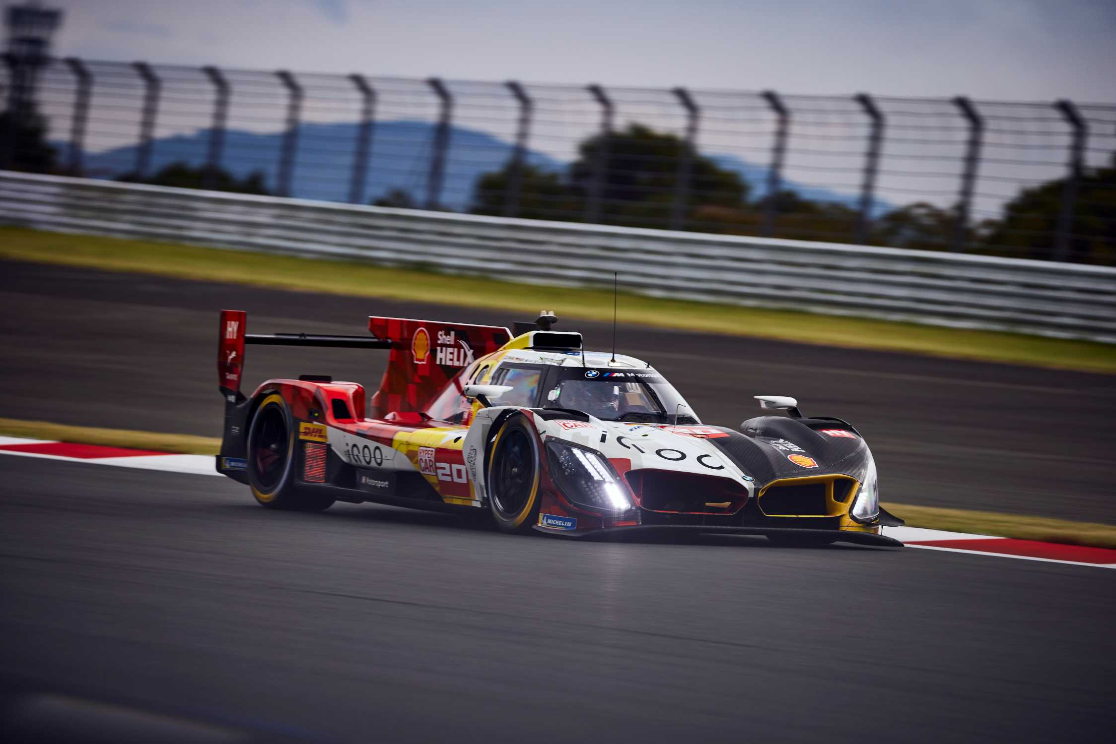 uji (JPN), 26th to 28th September 2025. BMW M Motorsport, FIA World ...