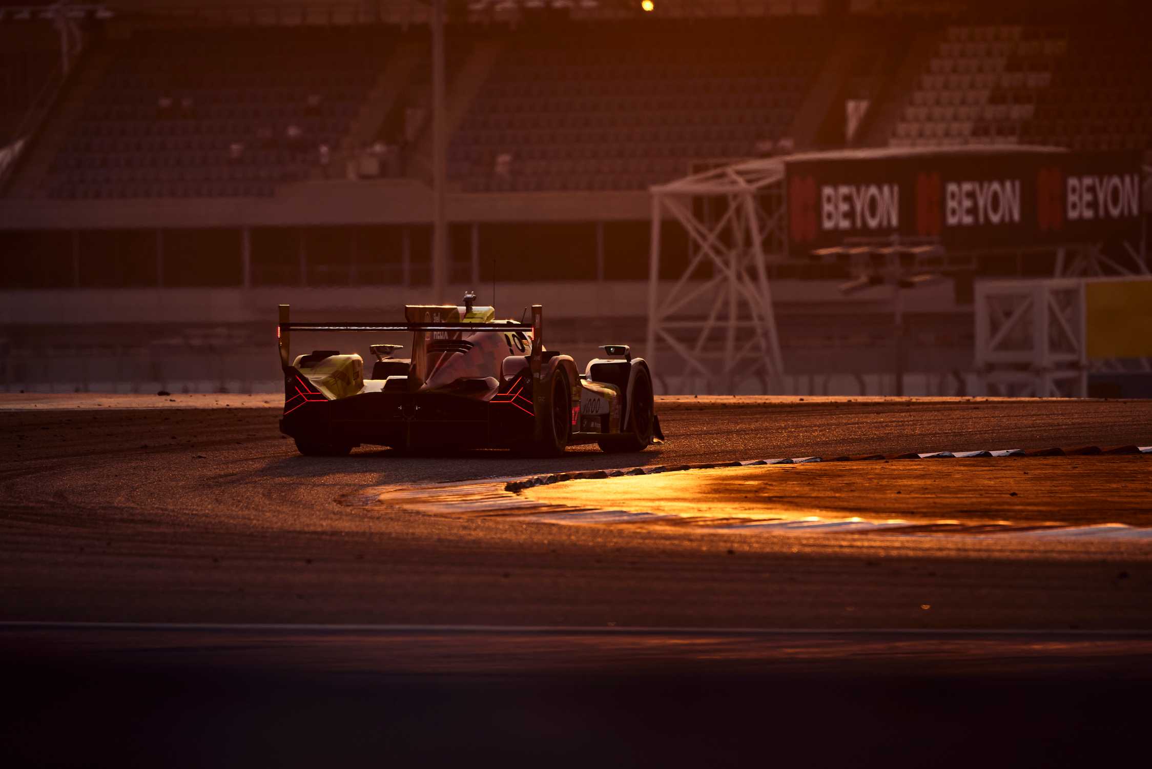 Bahrain International Circuit (BRN), 6th to 8th November 2025. BMW M ...