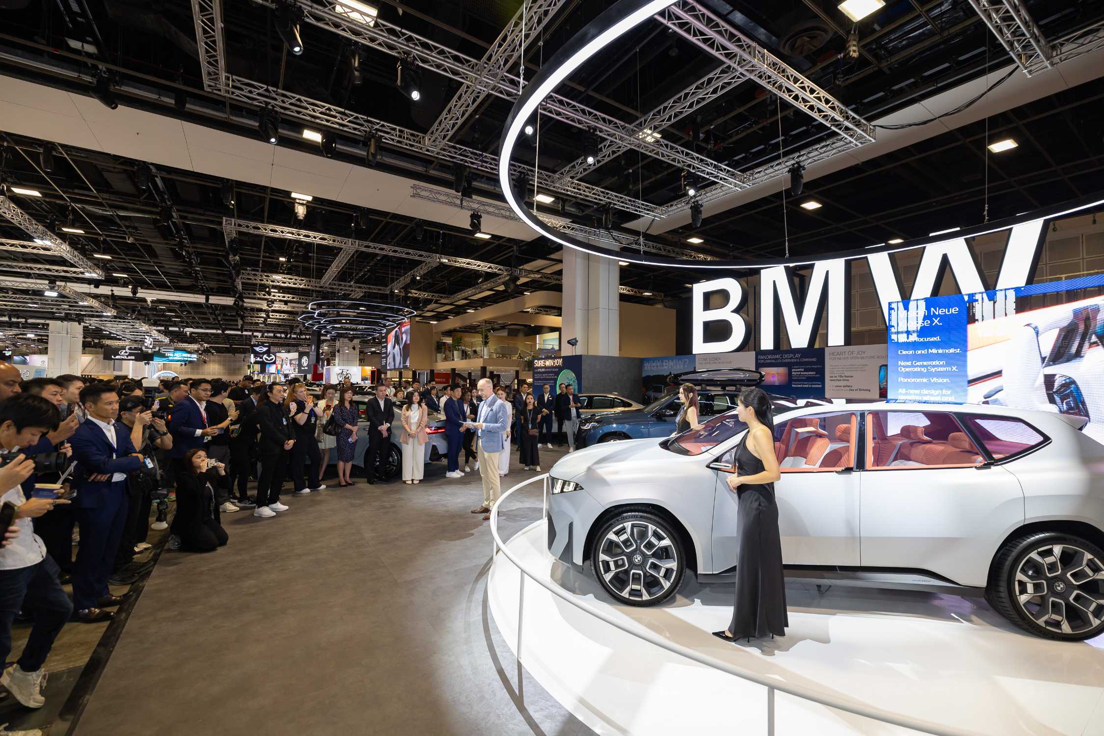 From vision to reality, BMW Skytop makes Asia Pacific debut at ...