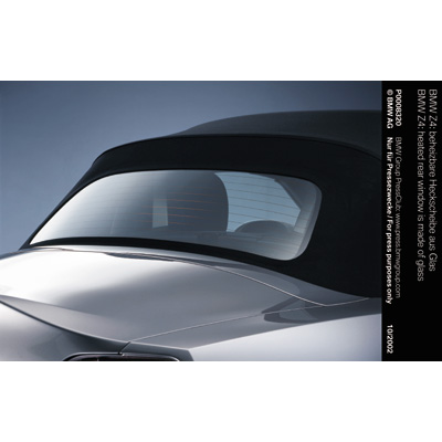 BMW Z4: heated rear window is made of glass (10/2002)