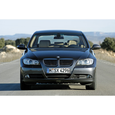 BMW 330i (05/2005)