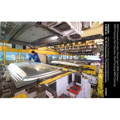 MINI Pressing Plant Swindon, Roof Pressing MINI Clubman (07/2007)